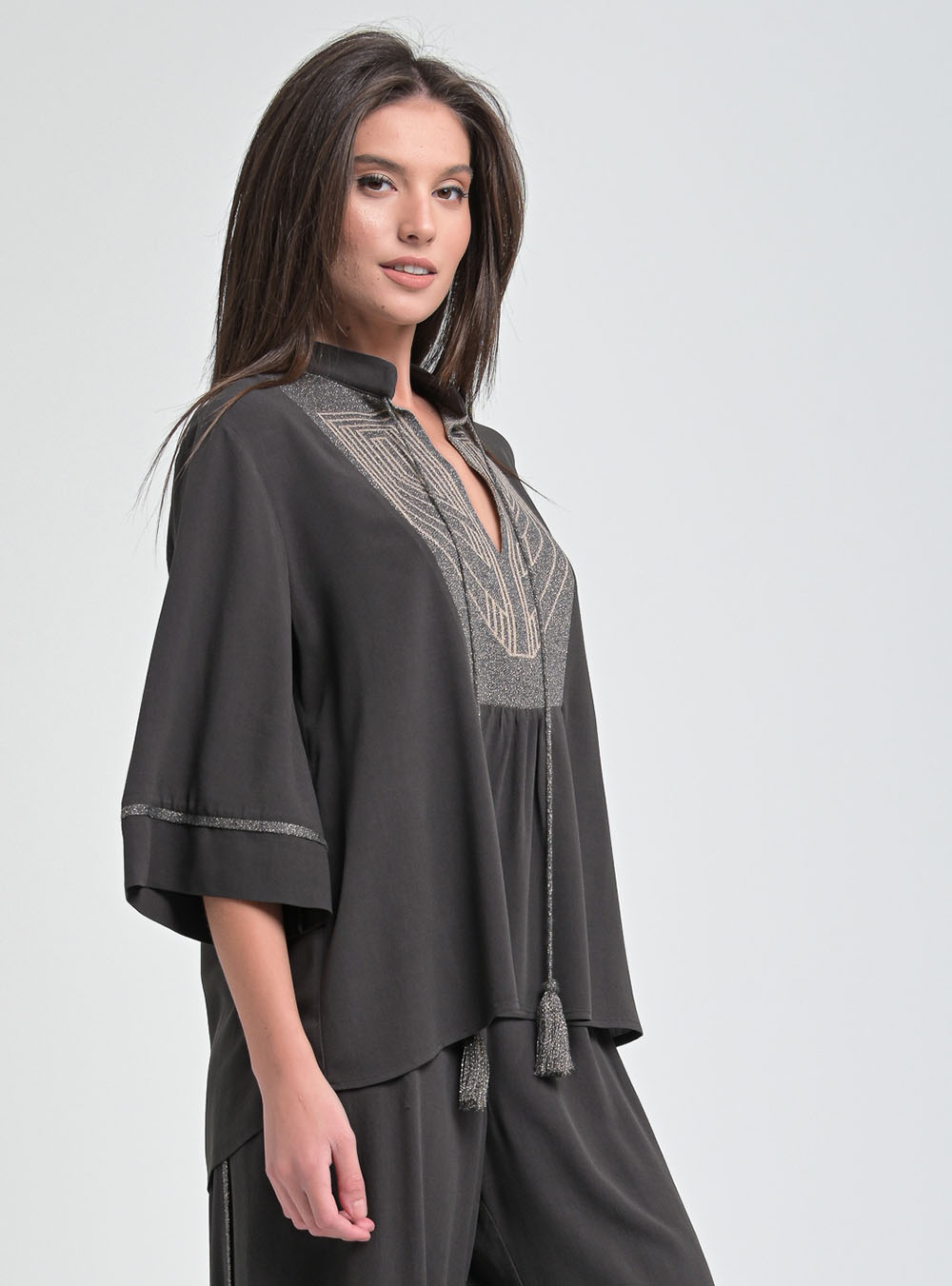 AGGEL Μπλούζα με Κέντημα Dark Grey - Angels Fashion